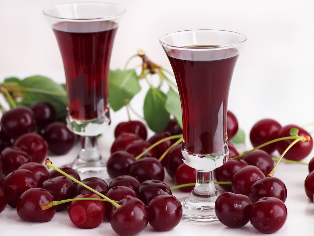 7 Types of Cherry Liqueur To Try In 2024 – Spirits of France