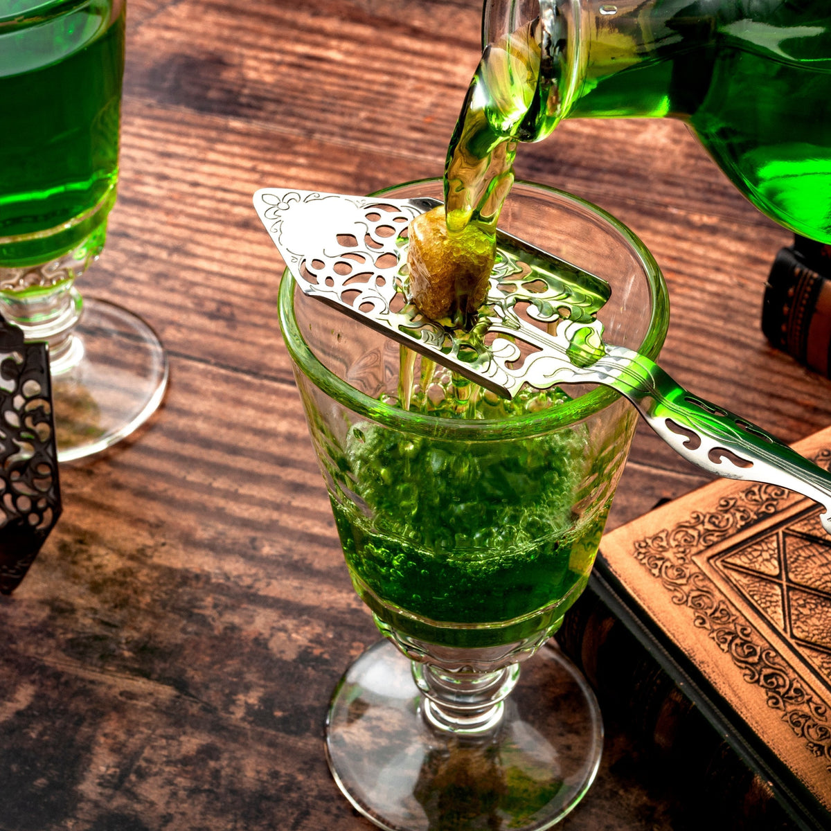The Green Fairy: A History of Absinthe – Spirits of France